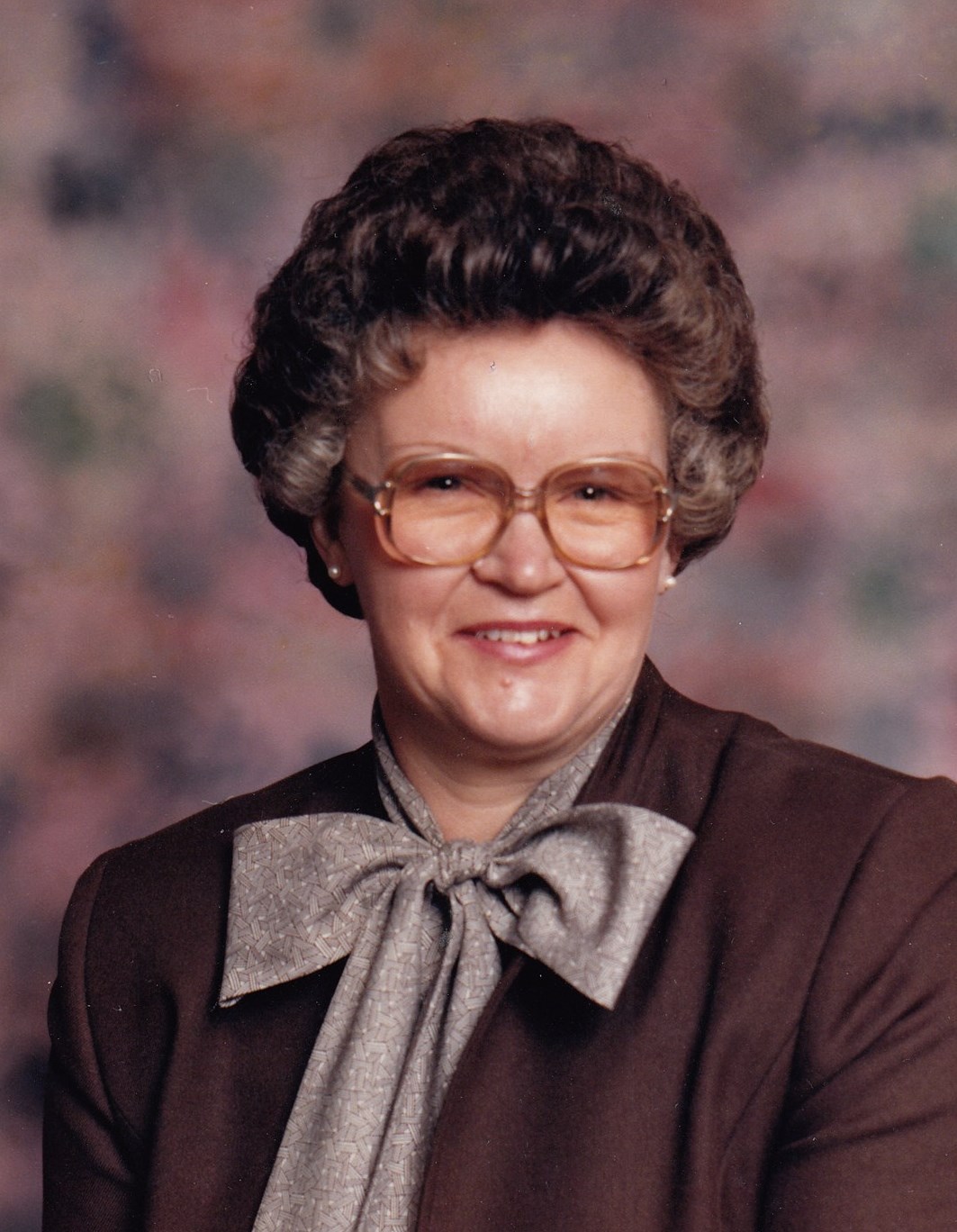 Anna Lewis Obituary - Kingsport, TN