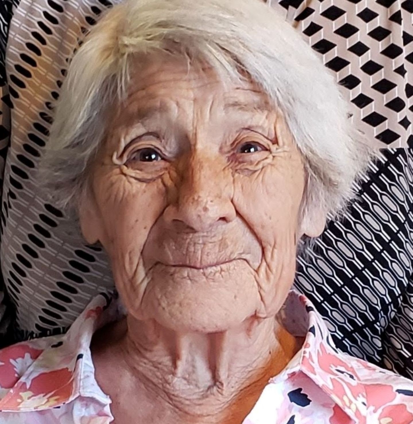 Juana Nahial Obituary - Long Beach, CA