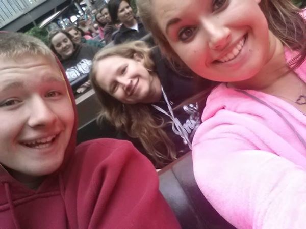 Laci Hall's Instagram, Twitter & Facebook on IDCrawl