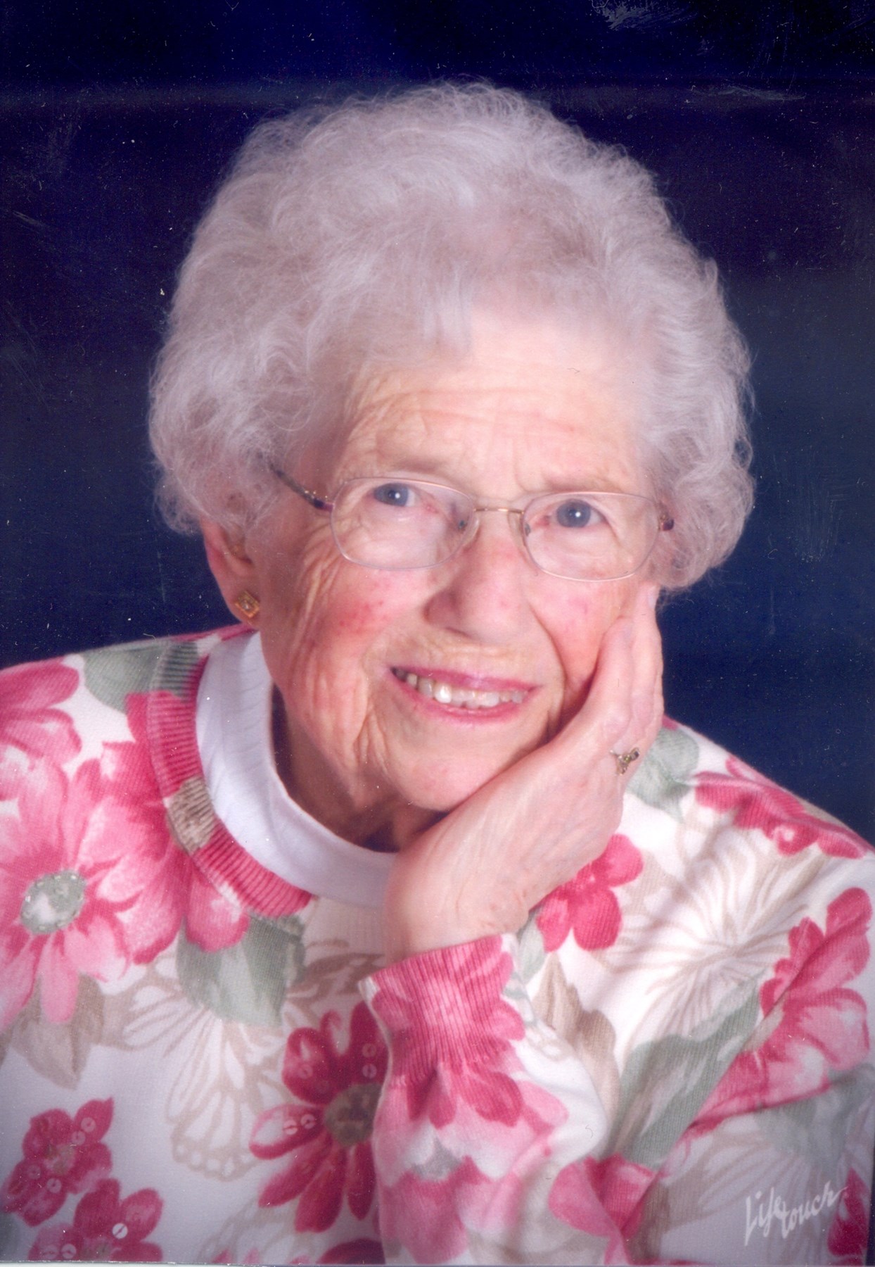 Lucille M. Peterson Hilliard Obituary - New Hope, MN