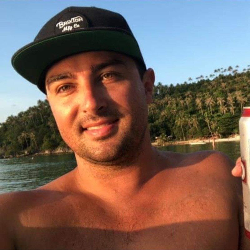 Robert Rives Obituary - Corona Del Mar, CA