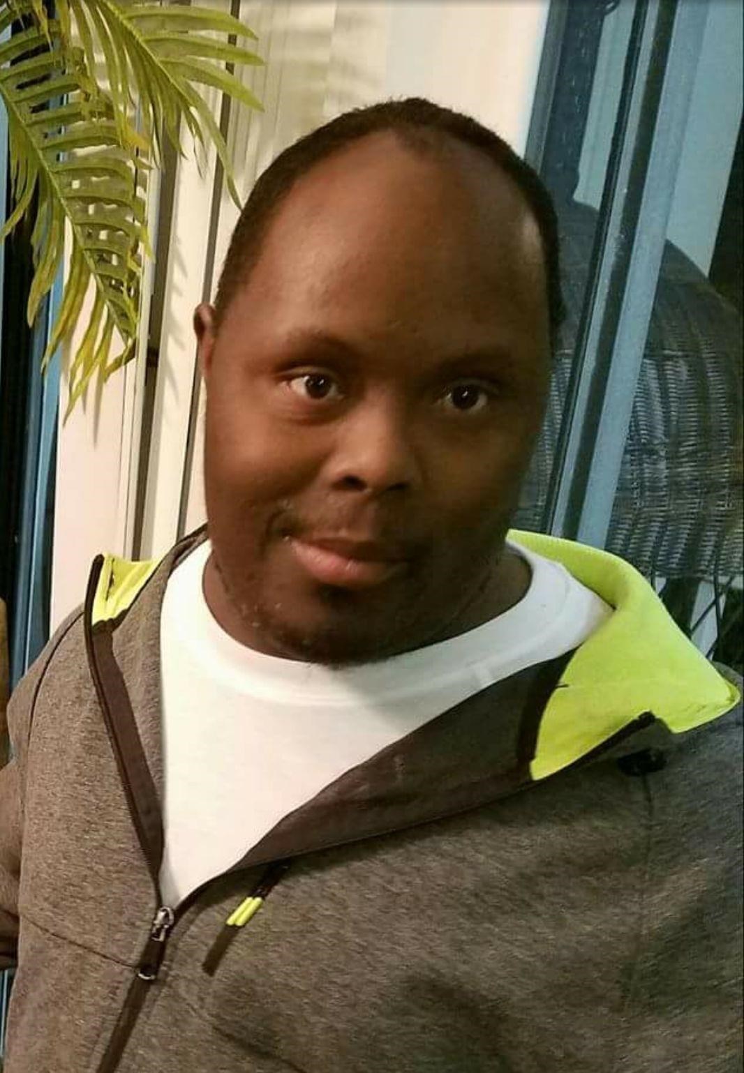 Laurie Ruff's Instagram, Twitter & Facebook on IDCrawl