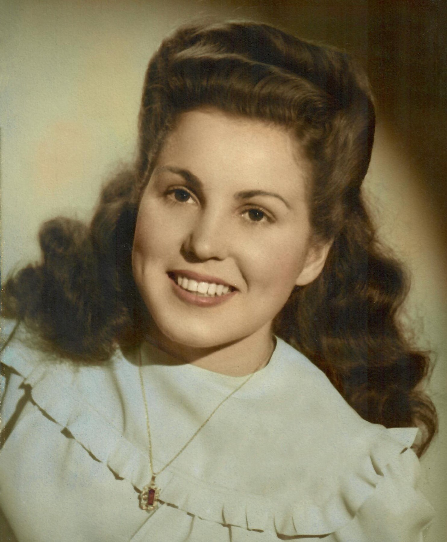 Alice Sims's Instagram, Twitter & Facebook on IDCrawl