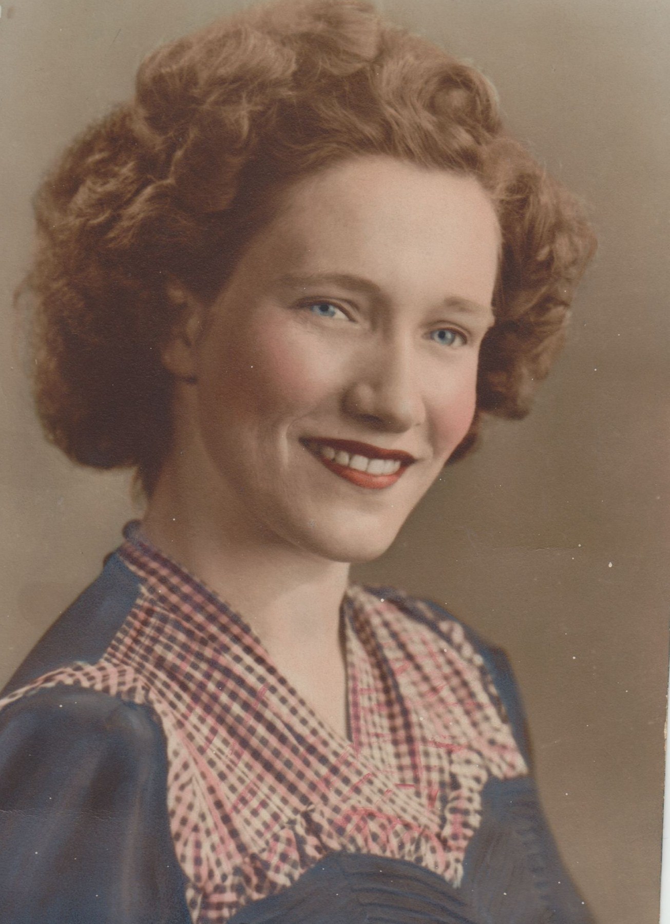 Bridget Booth's Instagram, Twitter & Facebook on IDCrawl