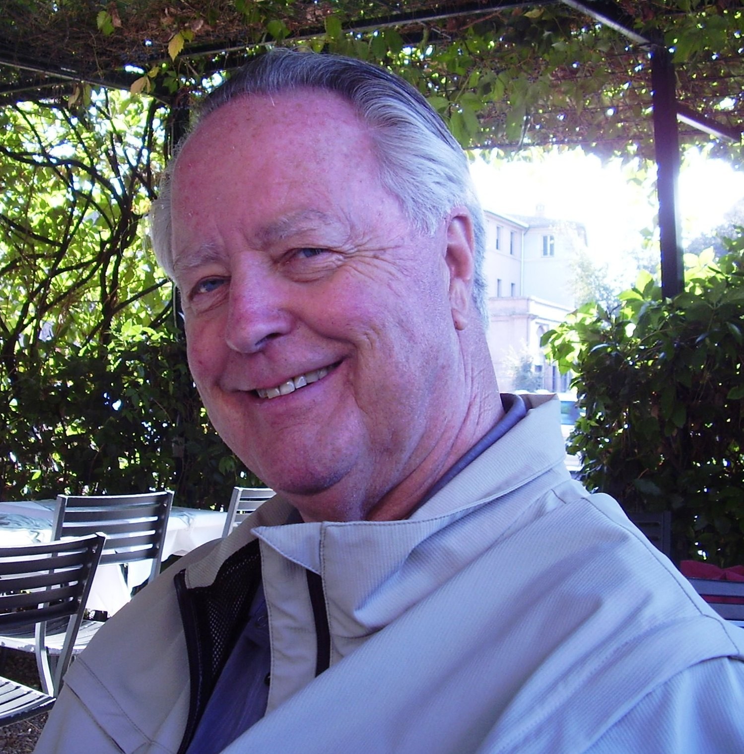 Mike Henthorn's Instagram, Twitter & Facebook on IDCrawl