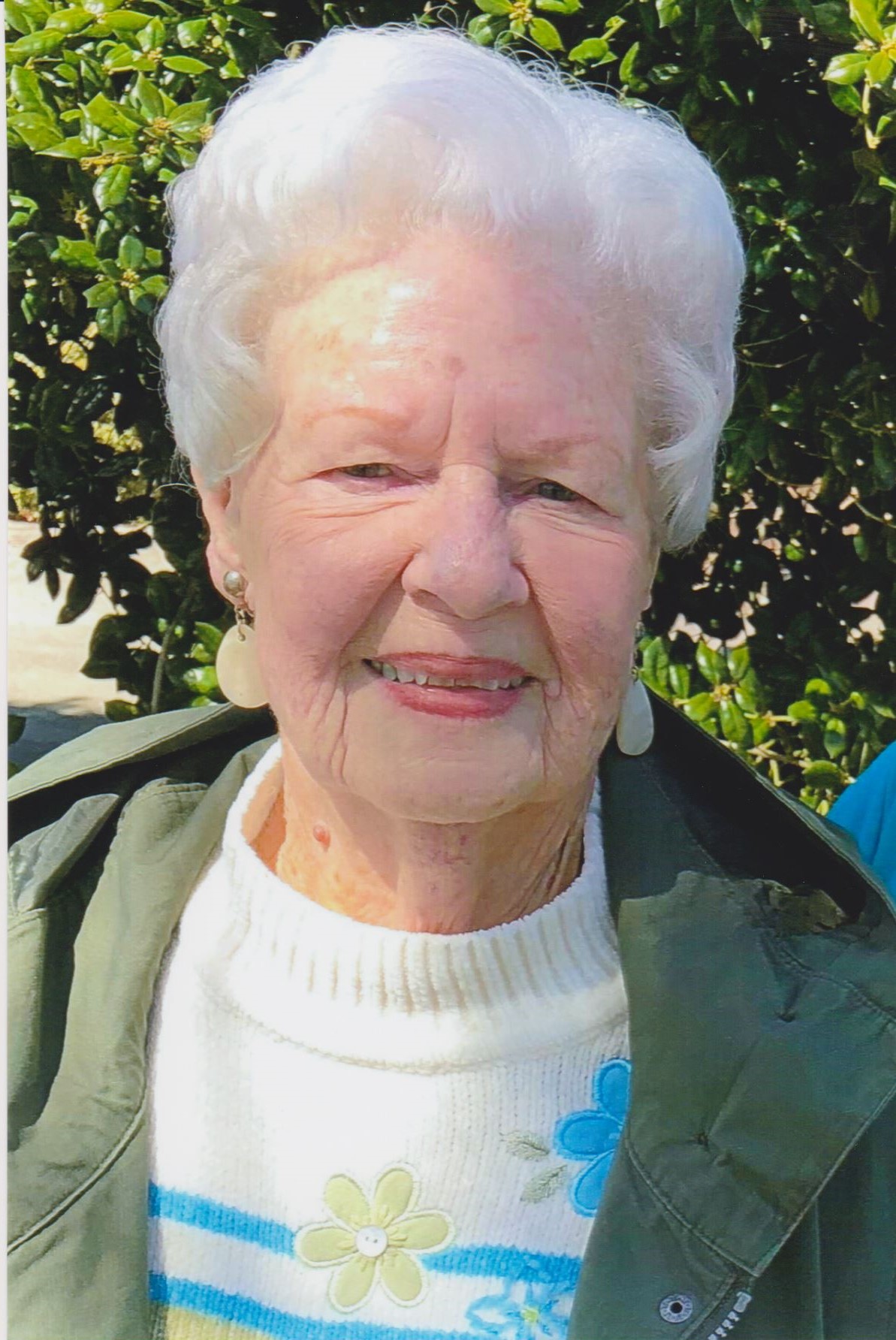 Jennifer Strader's Instagram, Twitter & Facebook on IDCrawl