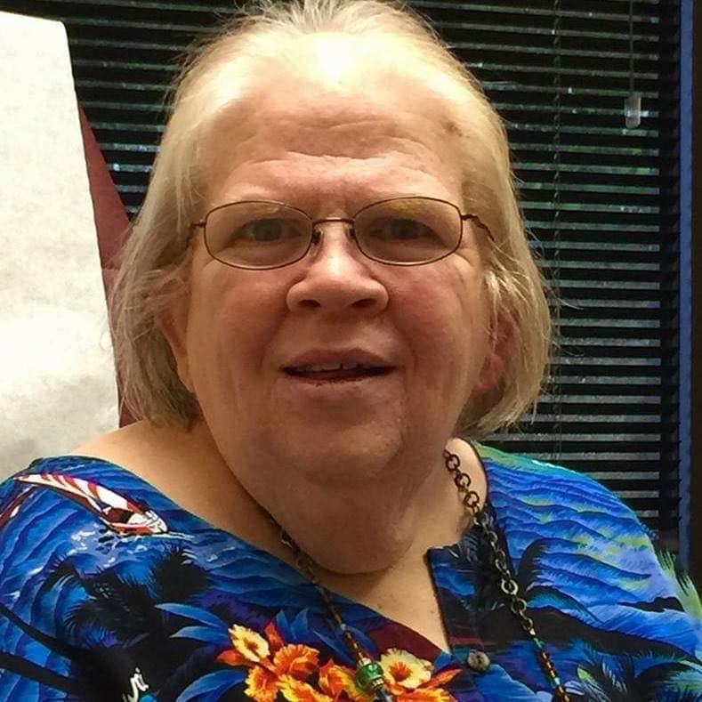 Janet Mccurry's Instagram, Twitter & Facebook on IDCrawl