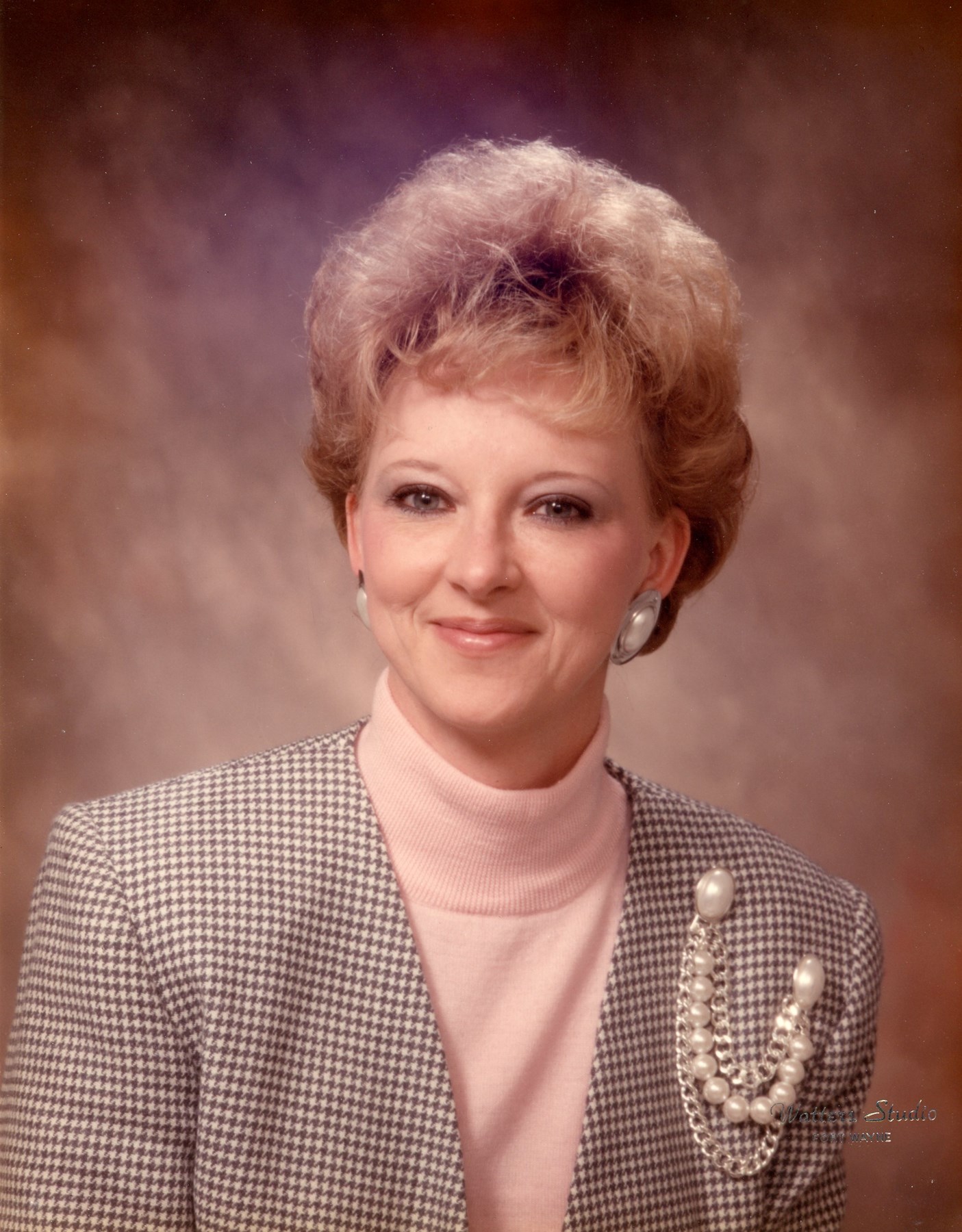Bev Hensley Obituary - Fort Wayne, IN