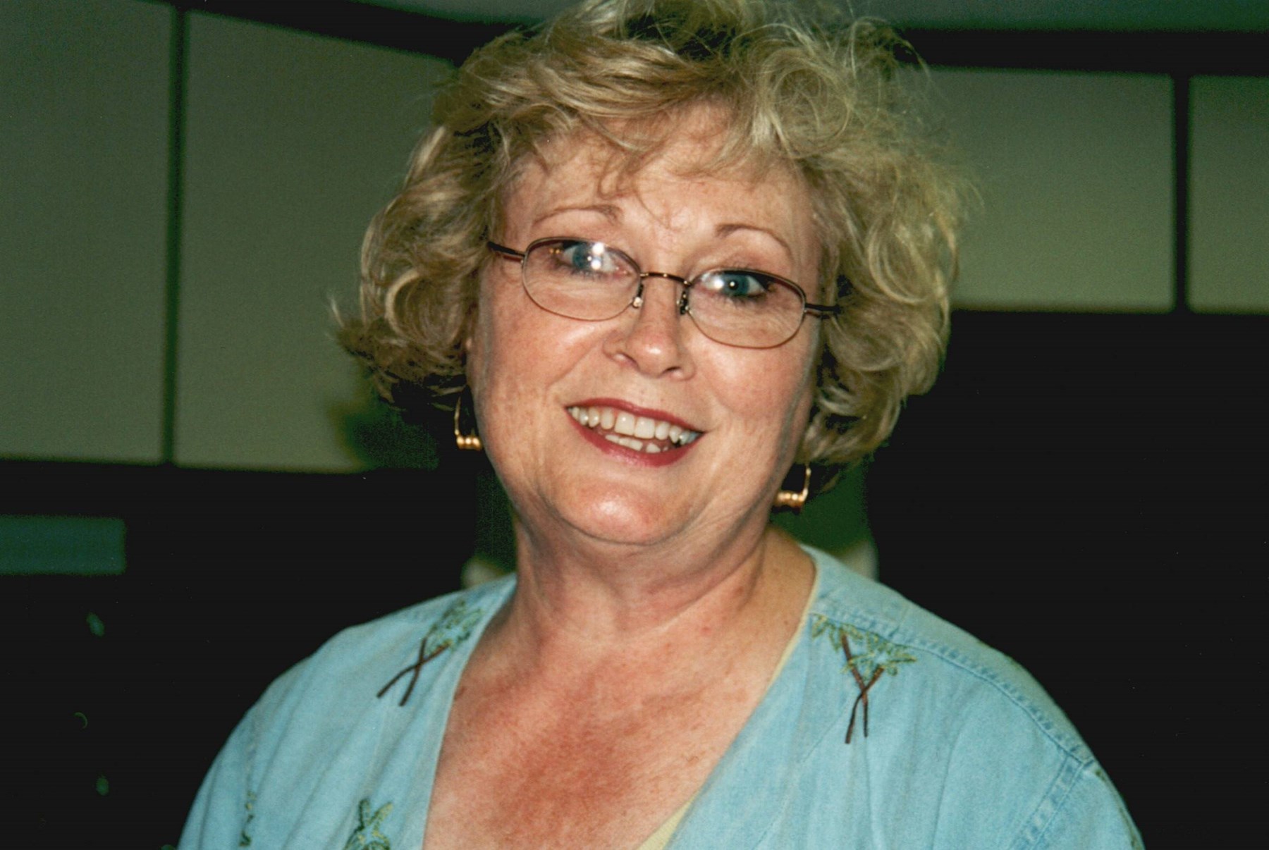 Sandra Edge's Instagram, Twitter & Facebook on IDCrawl