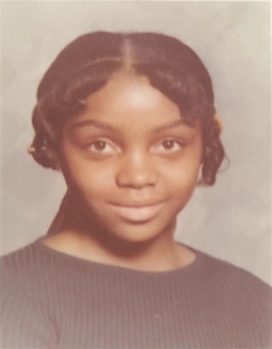 Lisa Willis's Instagram, Twitter & Facebook on IDCrawl