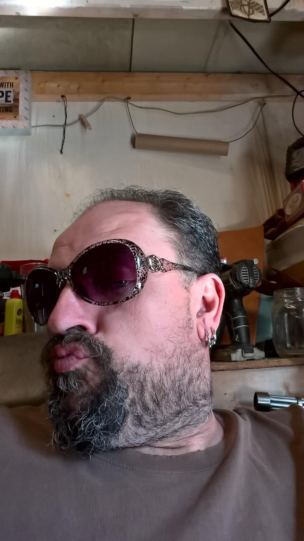 Jesse Schenk's Instagram, Twitter & Facebook on IDCrawl