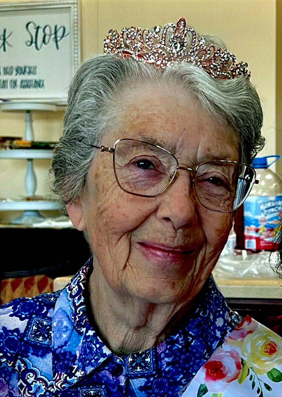 Donna Beyer Obituary - Lake Odessa, MI