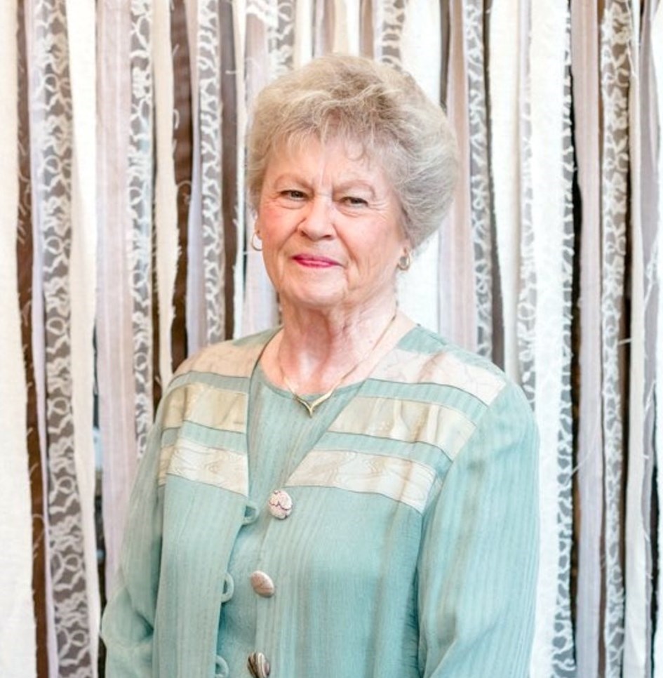 Doris Mae Warkentin Obituary - Reedley, CA