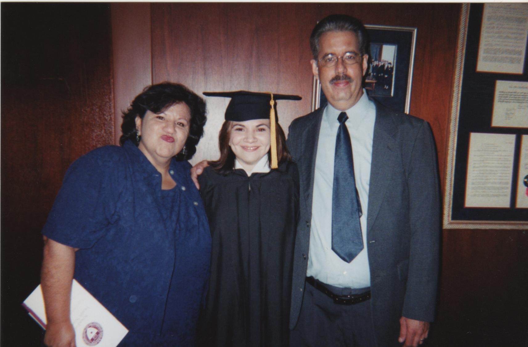 carlos de leon missing