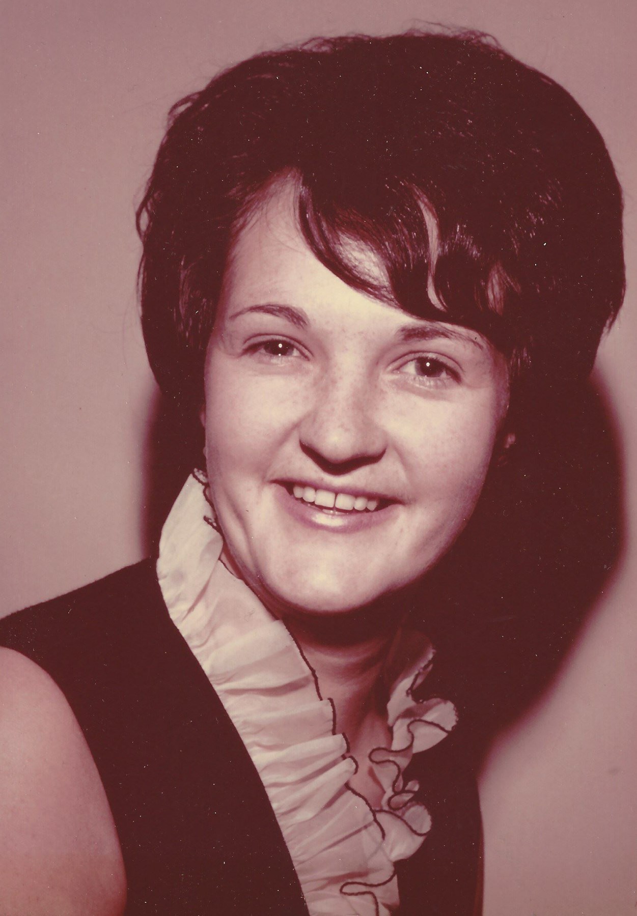 Gail Marshall's Instagram, Twitter & Facebook on IDCrawl